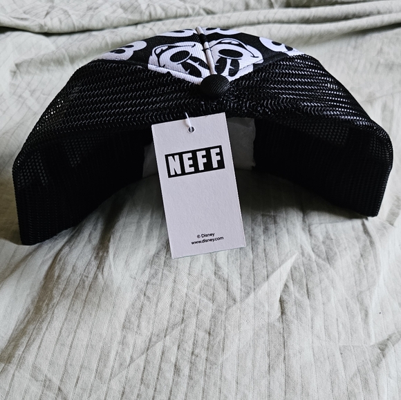 Neff x Disney | Accessories | Nwt Neff X Disney Hatmickey Mouse Unisex ...